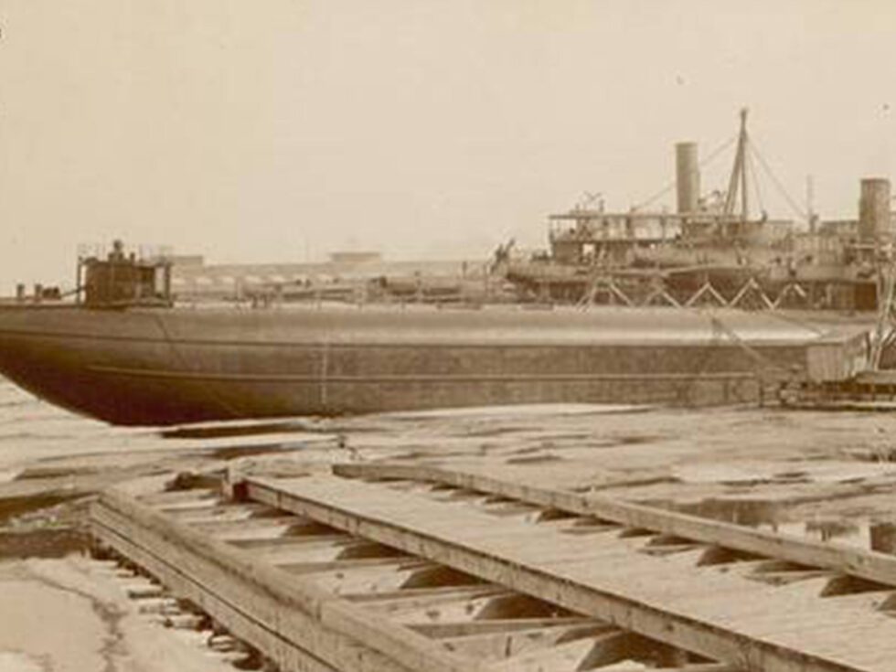 History - Fraser Shipyards